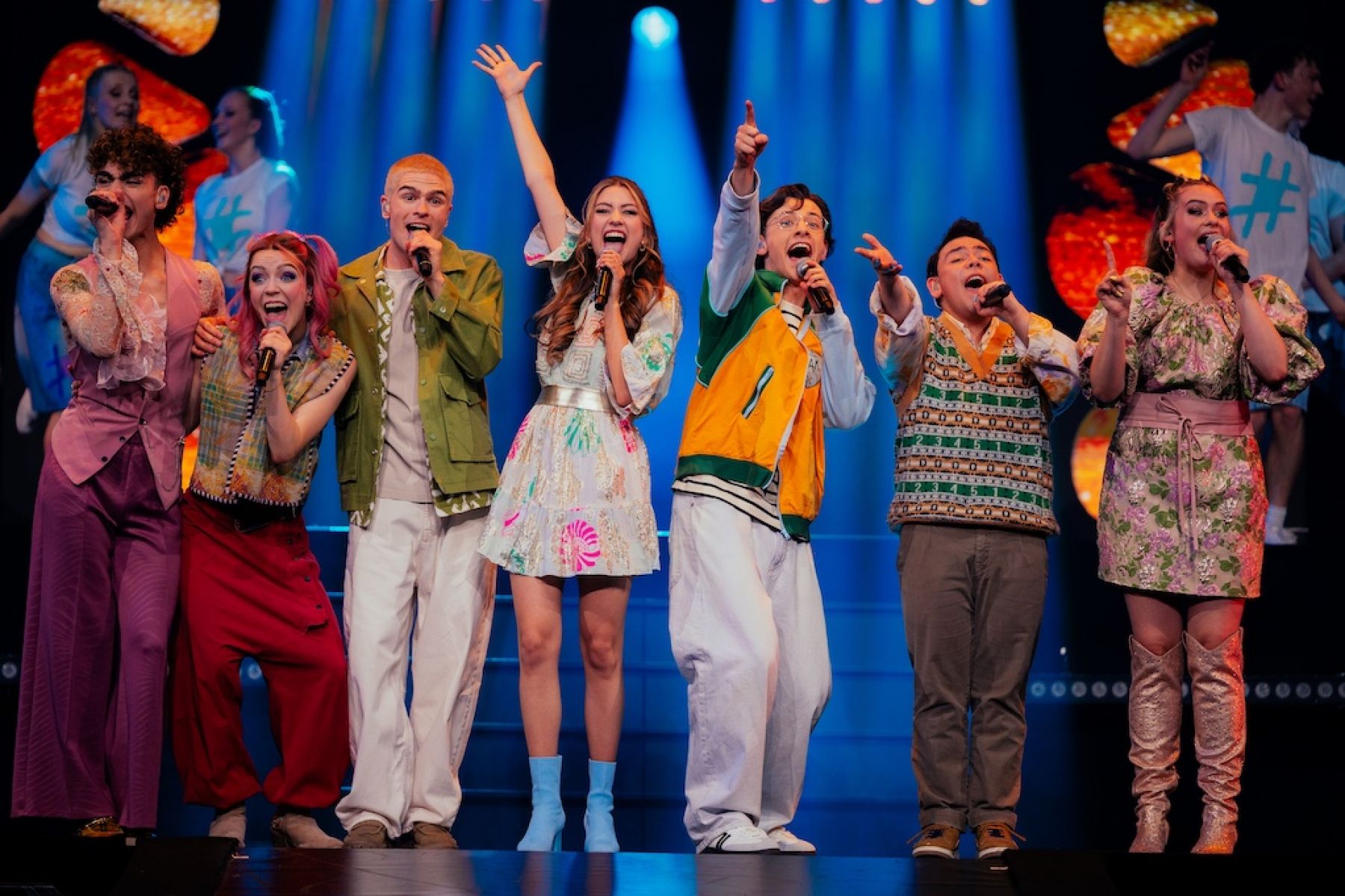 #LikeMe in Concert: cast zorgt voor Vonken en vuur in de Lotto Arena ...