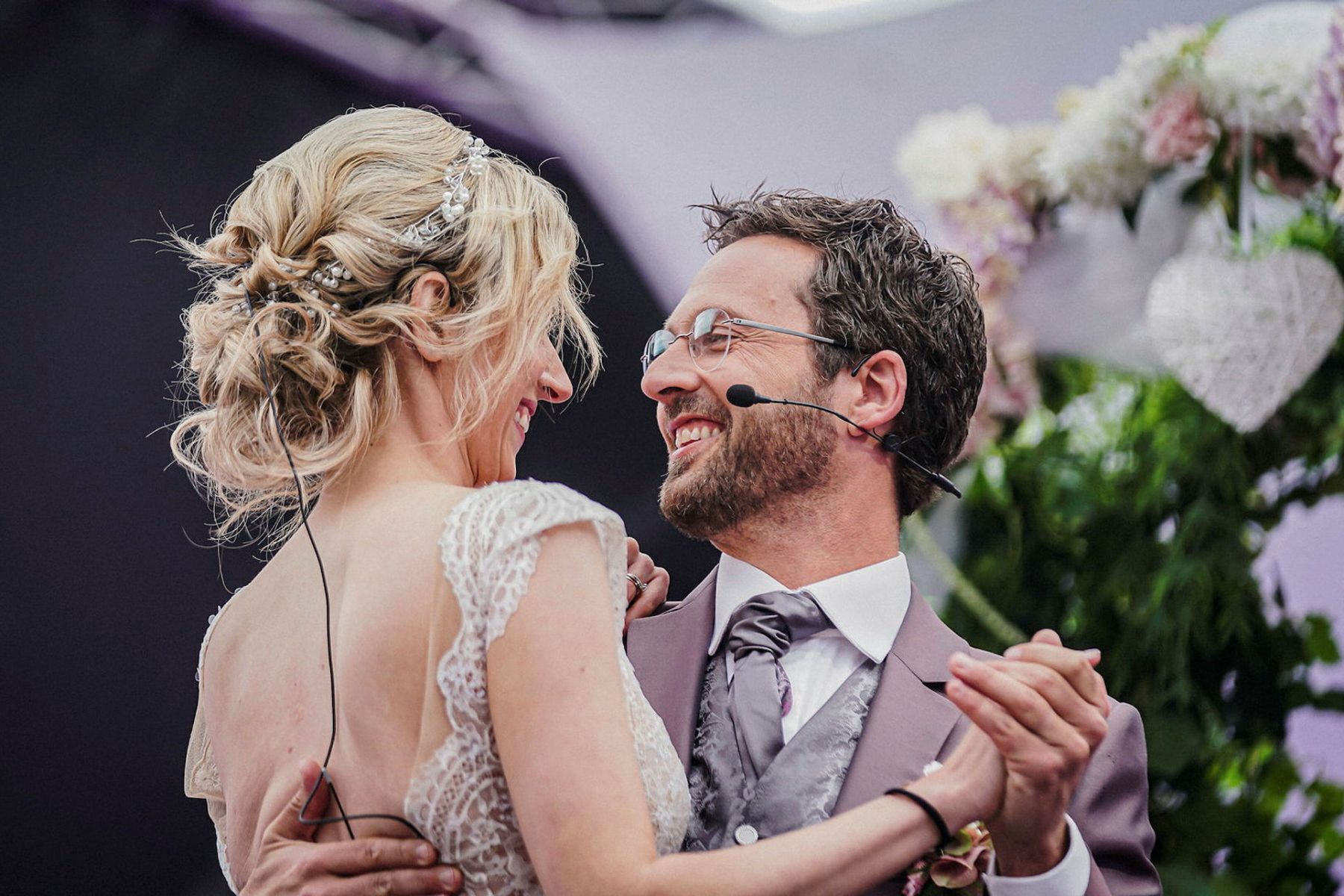 'Thuis'-fans genieten van het huwelijk van Tamara en Bob | TVvisie