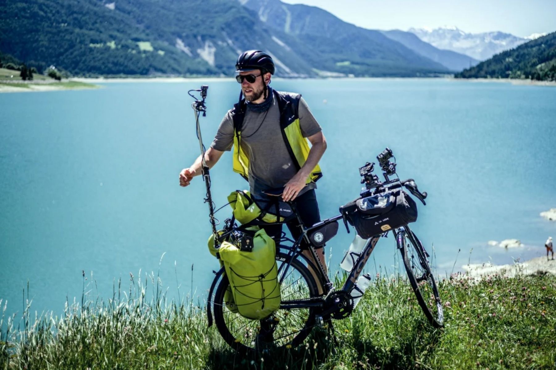 Eén-reporter Wouter Deboot fietst 'Met De Wind Mee' | TVvisie