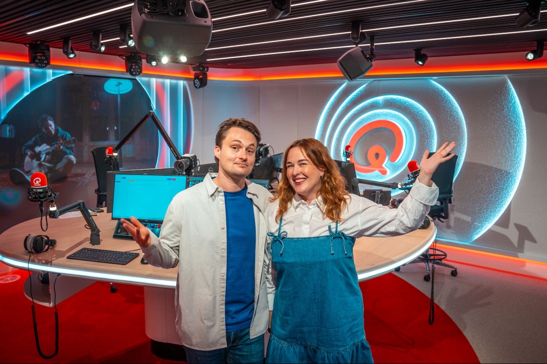 Dj's bij Qmusic mogen een week lang 'Het Verboden Woord' 'allemaal ...