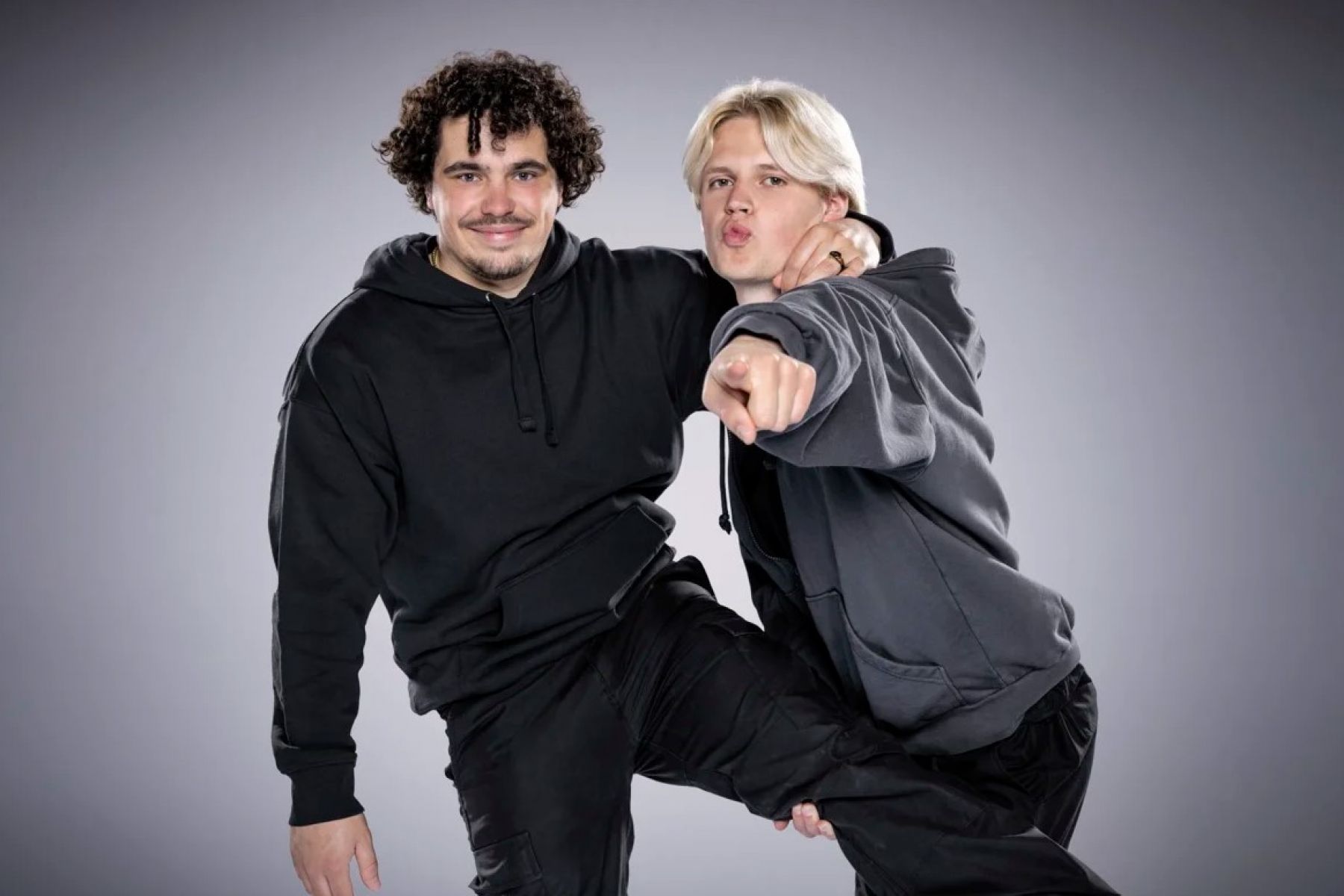 'Security Checkers' Arno The Kid en Gerben Tuerlinckx zijn terug | TVvisie